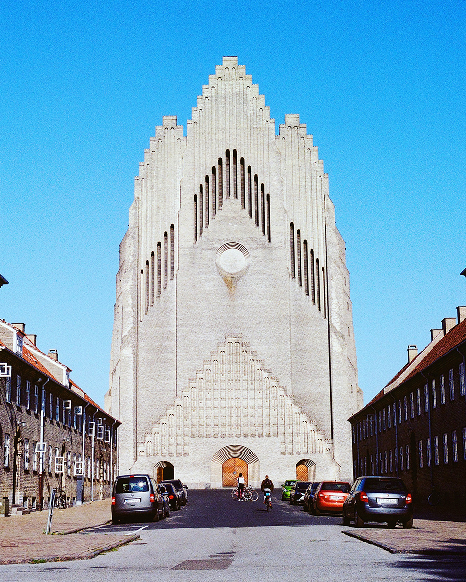 Holy for A Man, Wholly for A People | PMQ 元創方